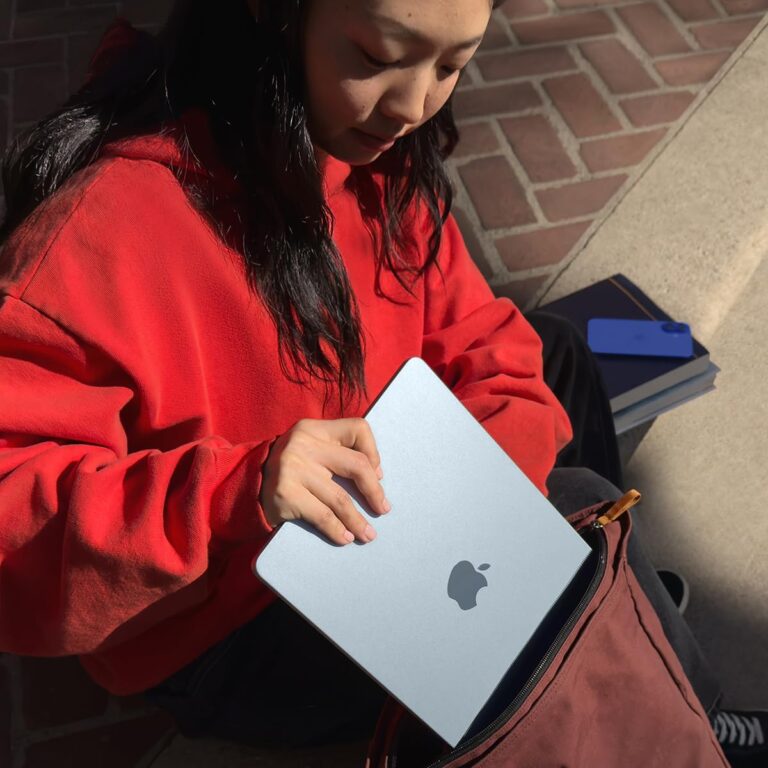 8 Best Laptops for College Students in 2026 | Guidantech | Smart ...